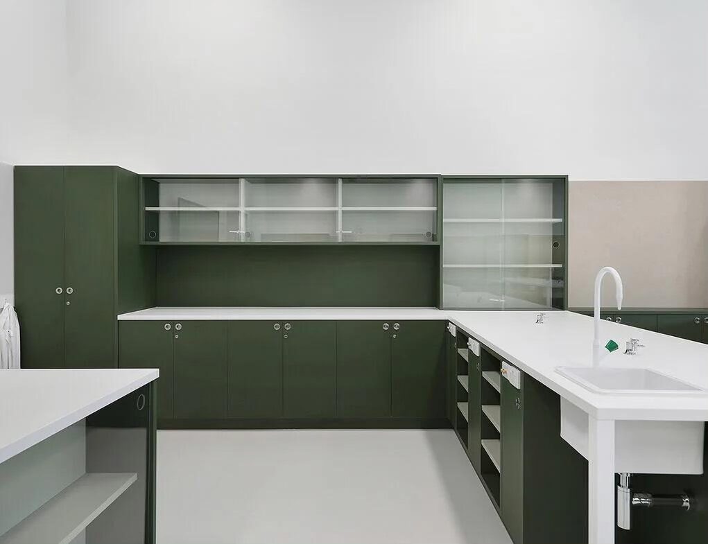 University Laboratory Vinyl Flooring | IDEAL FLOORS